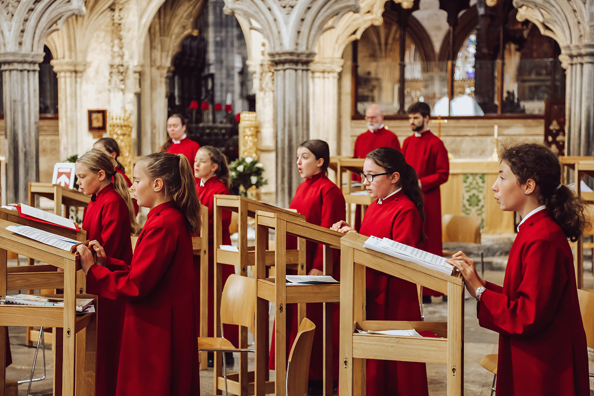 An explaination of the types of services held at Exeter Cathedral