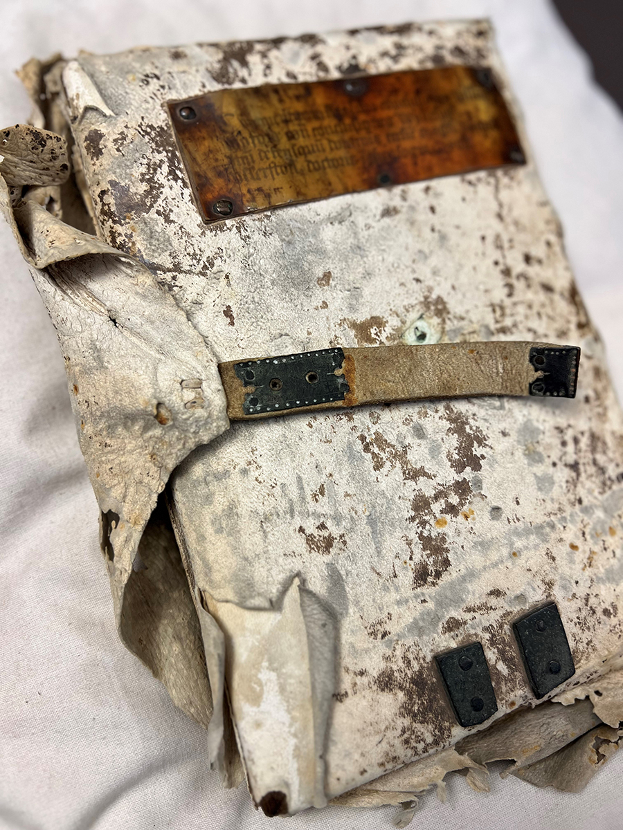 Bookbinding Basics | Exeter Cathedral